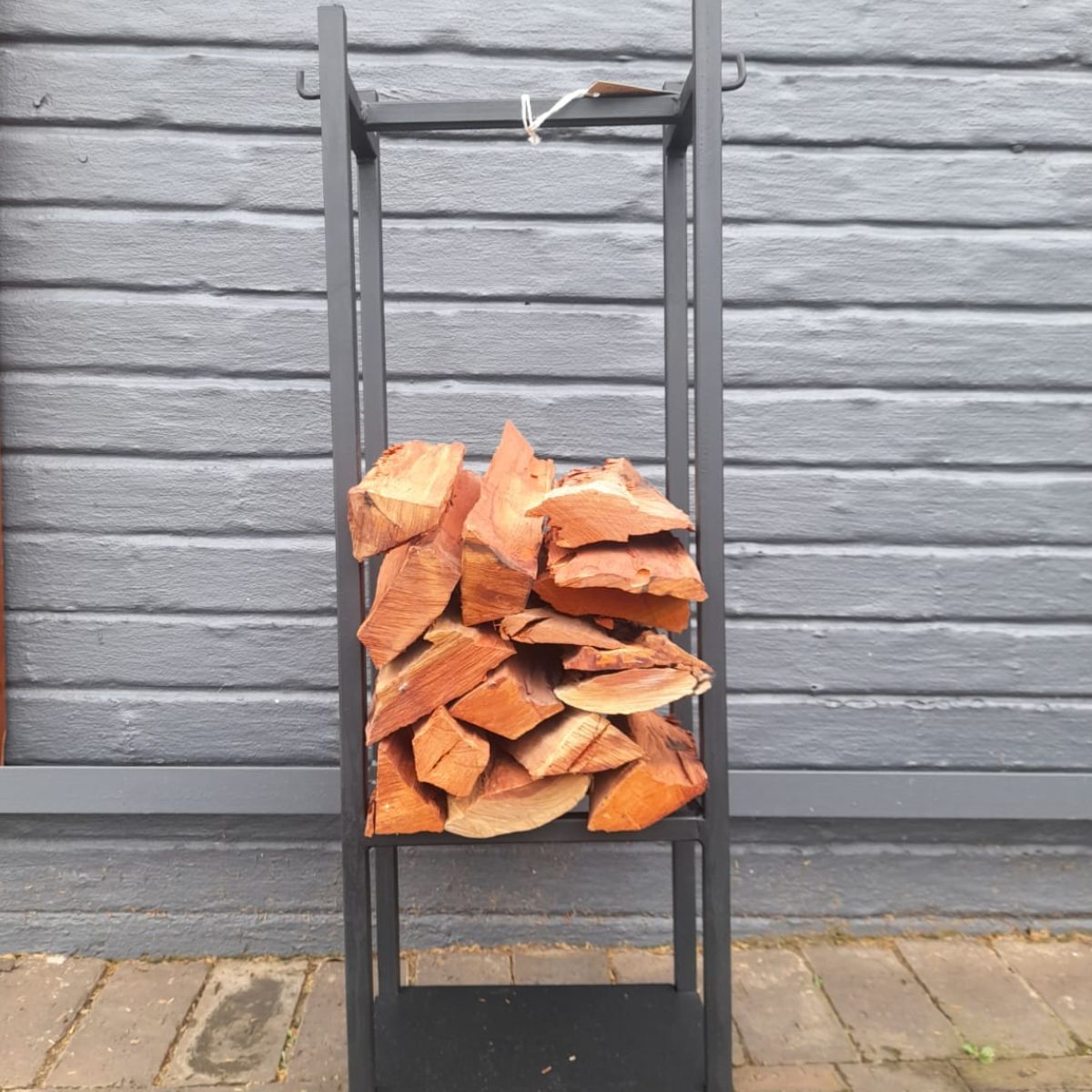 Log Dog with no Fire Tools – Orejen